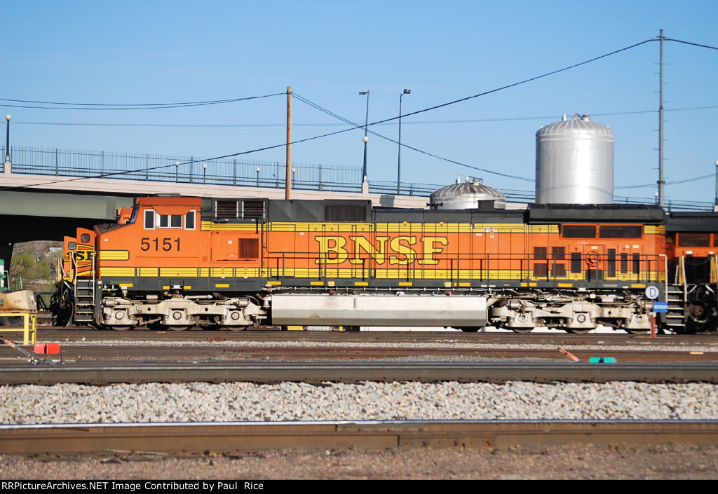 BNSF 5151